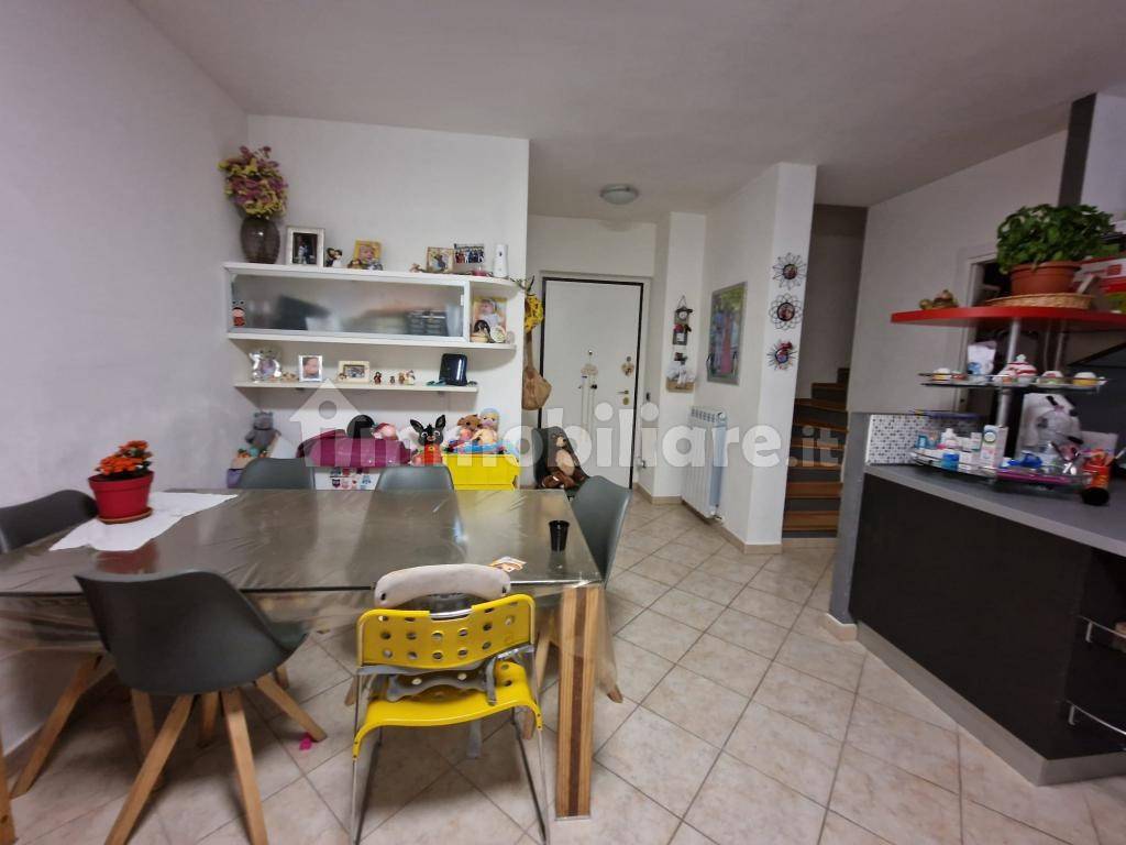 Vendita Appartamento Perugia. Trilocale in Strada Tiberina Nord 96 ...
