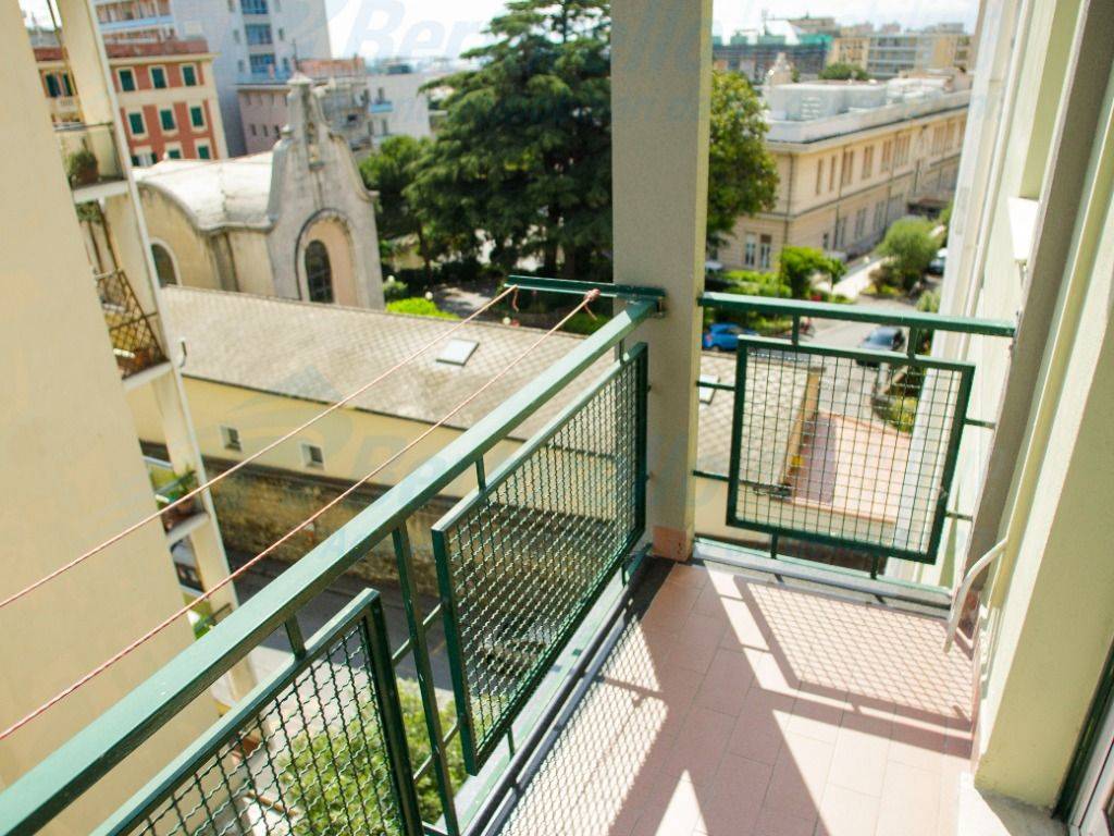Vendita Appartamento Genova. Trilocale in via Generale Manfredo Fanti 3 ...