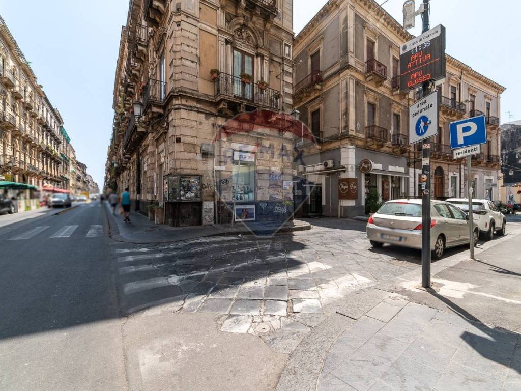 Ristorante via Filippo Corridoni 36/38/40, Catania, Rif. 121488078 ...