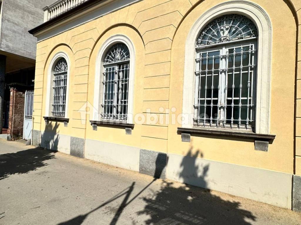 Locale commerciale piazza 20 Settembre 17, Saluzzo, Rif. 121513860 ...