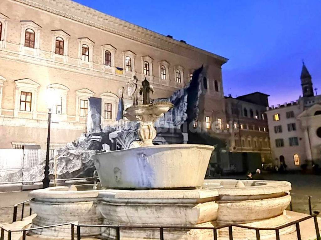 Vendita Appartamento in via Monserrato. Roma. Ottimo stato, primo piano ...