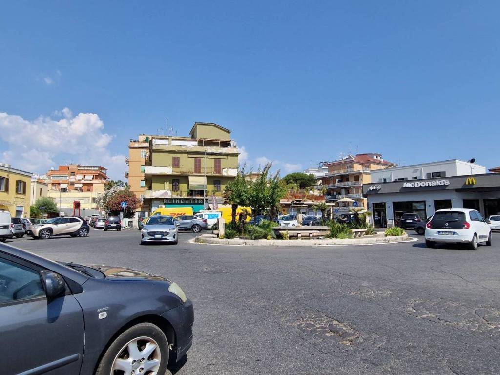 Magazzino - Deposito via di Torrevecchia, Roma, Rif. 121432642 ...