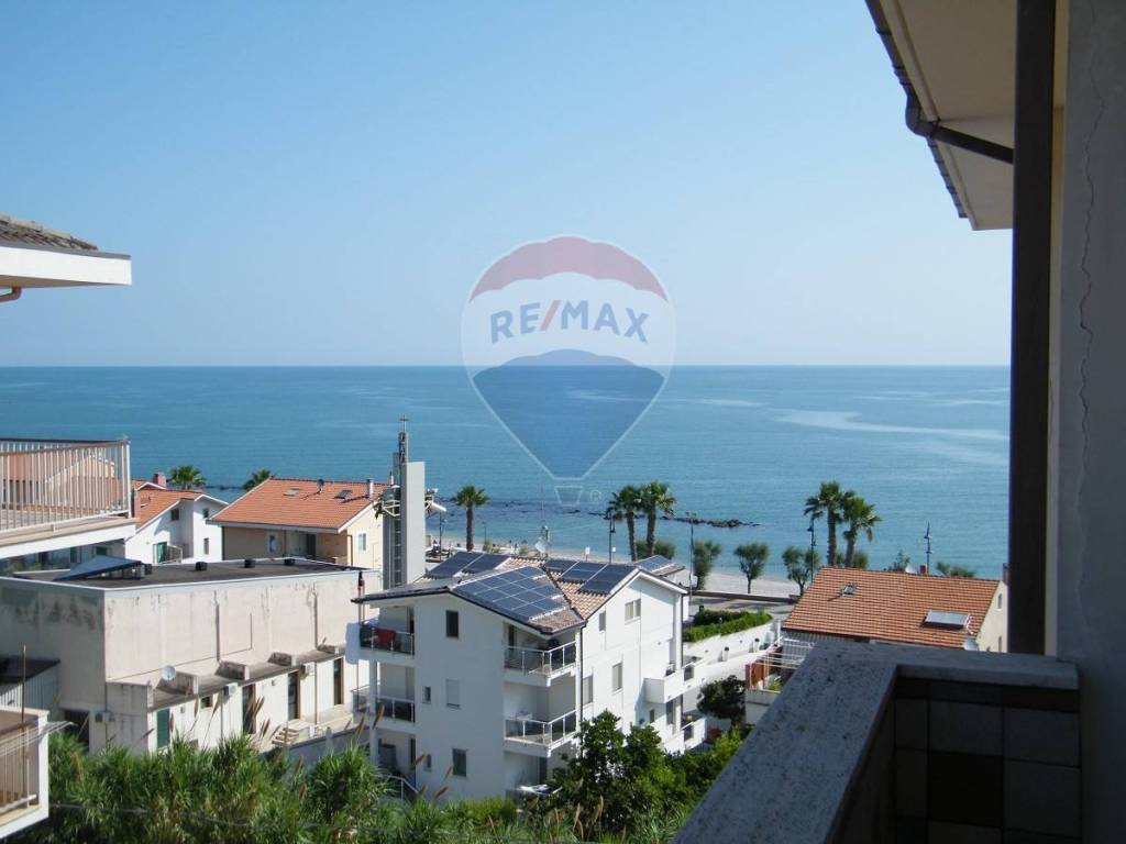 Vendita Appartamento Fossacesia. Bilocale in Strada Statale 16 ...