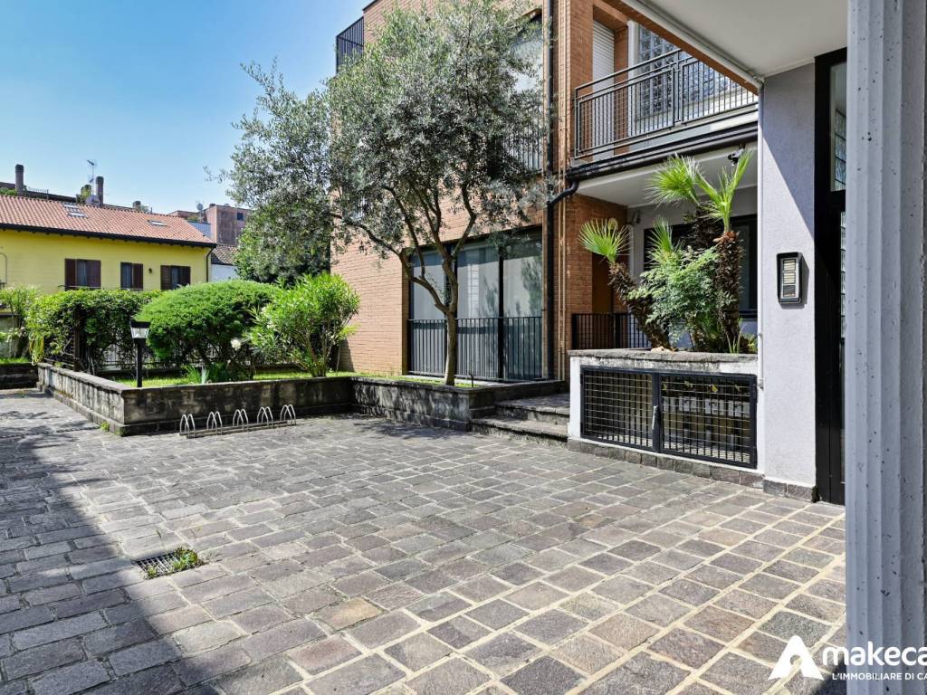 Vendita Appartamento Pessano con Bornago. Monolocale in via Montegrappa ...