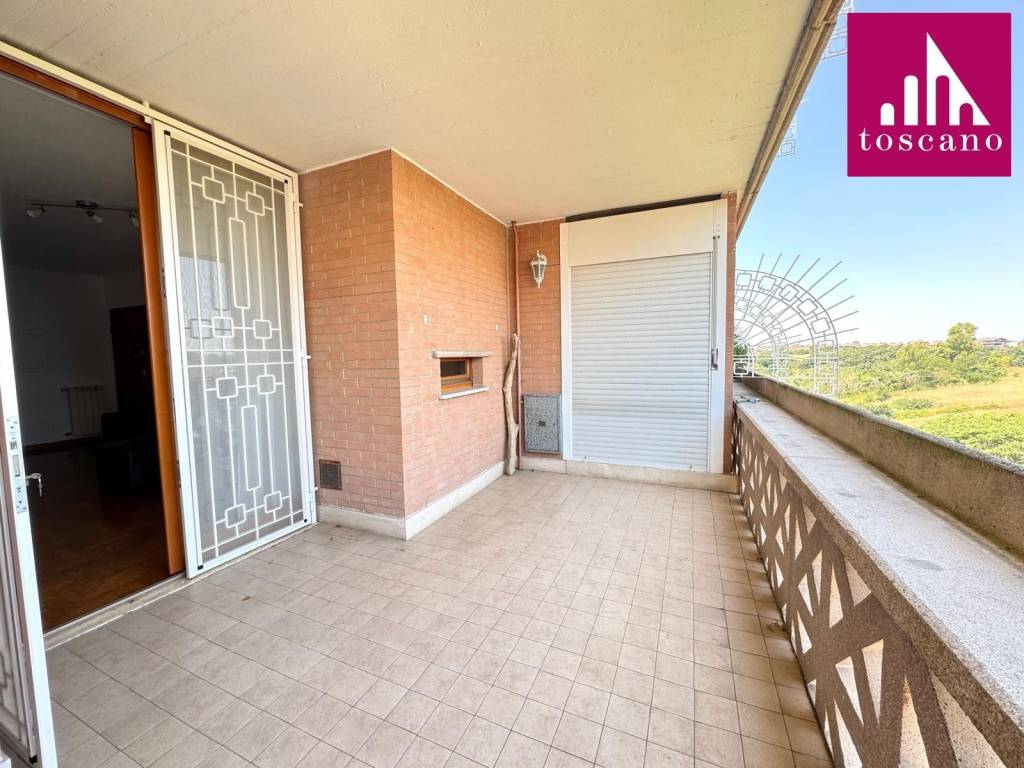 Vendita Appartamento Roma. Bilocale in via Roberto Ago. Ottimo stato ...