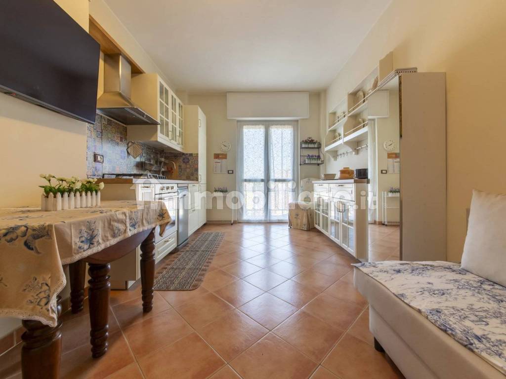 Affitto Appartamento Bollate. Bilocale in via Roma, 35. Ottimo stato ...