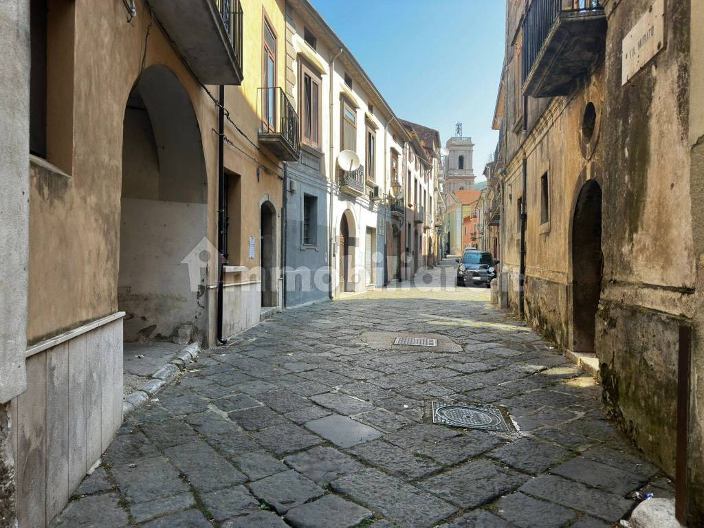 Vendita Terratetto unifamiliare in via Murato Forino. Buono stato ...