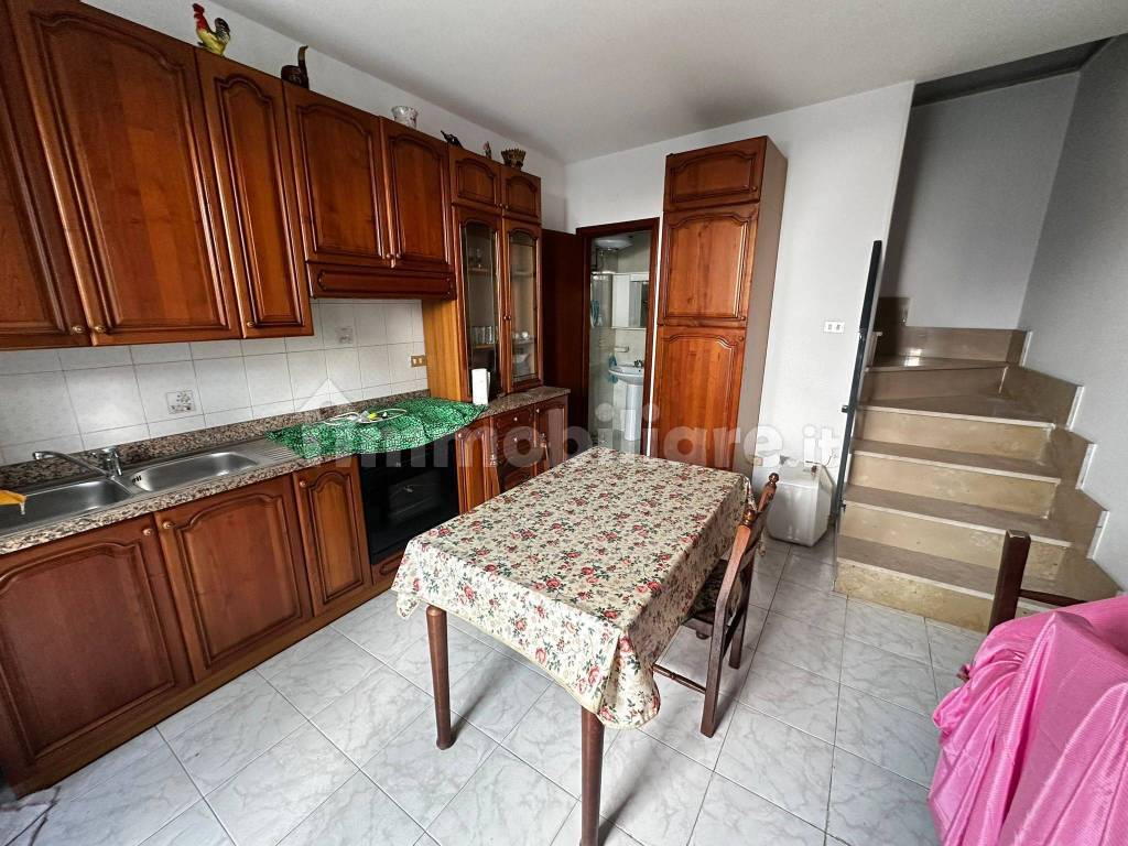 Vendita Terratetto unifamiliare in via Murato Forino. Buono stato ...