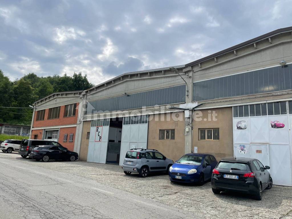 Capannone frazione Chiagnotti, Forno Canavese, Rif. 121605770 - Immobiliare.it