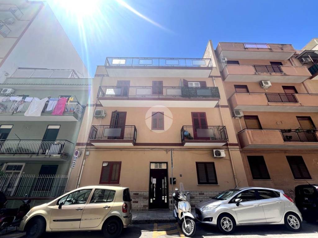 Vendita Appartamento Palermo. Trilocale in via Scillato 44. Da ...