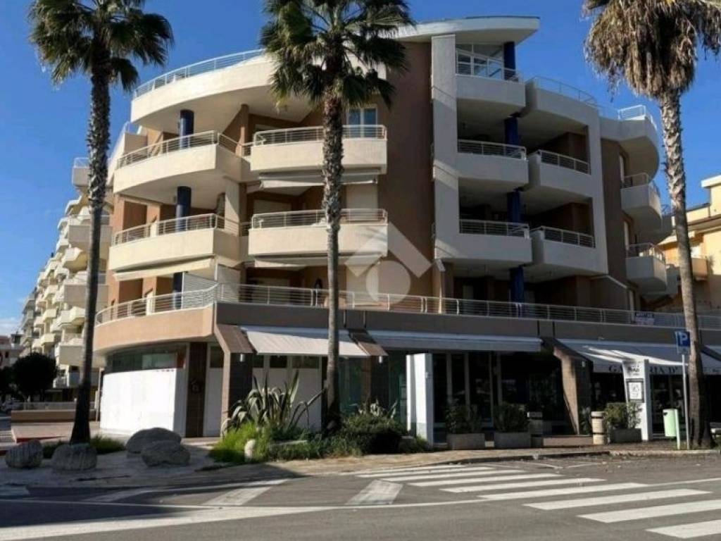 Affitto Appartamento Alba Adriatica. Bilocale in via Pompeo 2. Ottimo ...