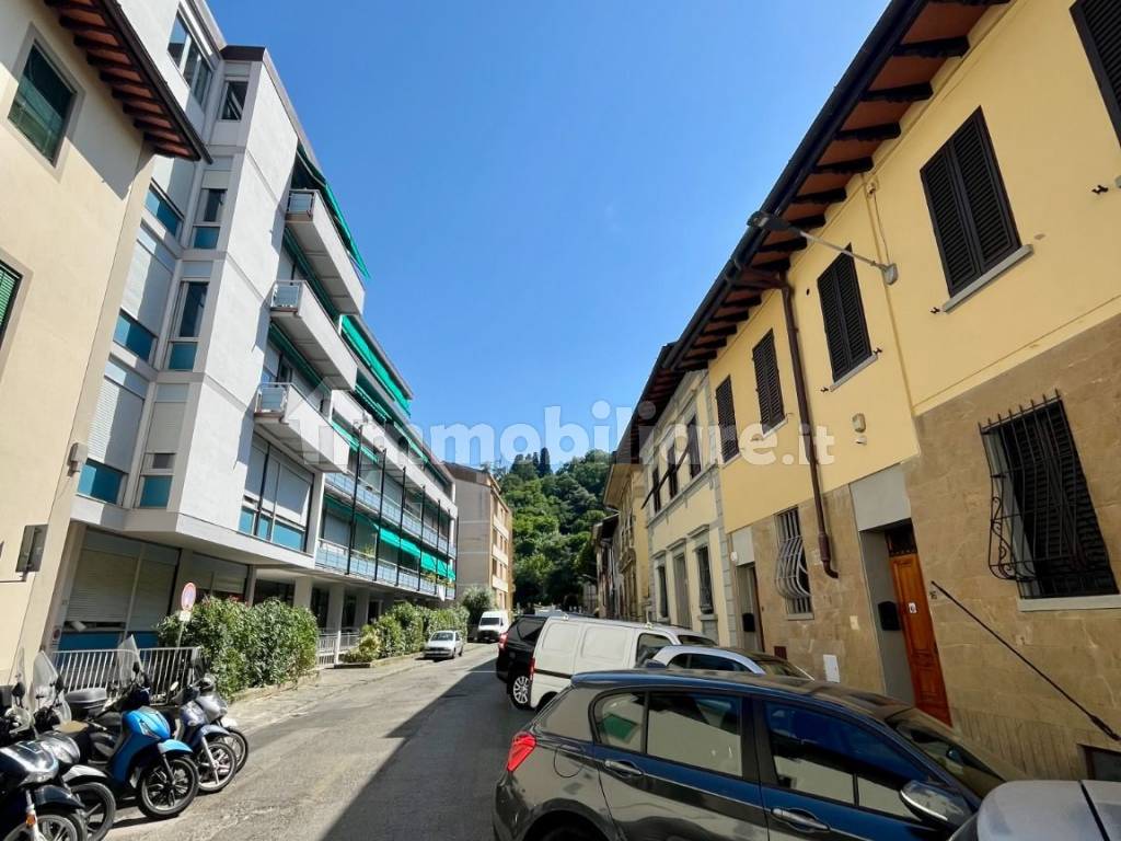 Vendita Appartamento in via di Monte Oliveto. Firenze. Da ristrutturare ...