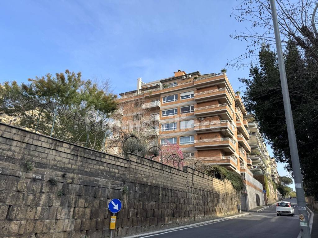Vendita Appartamento in via Trionfale 6316. Roma. Da ristrutturare ...