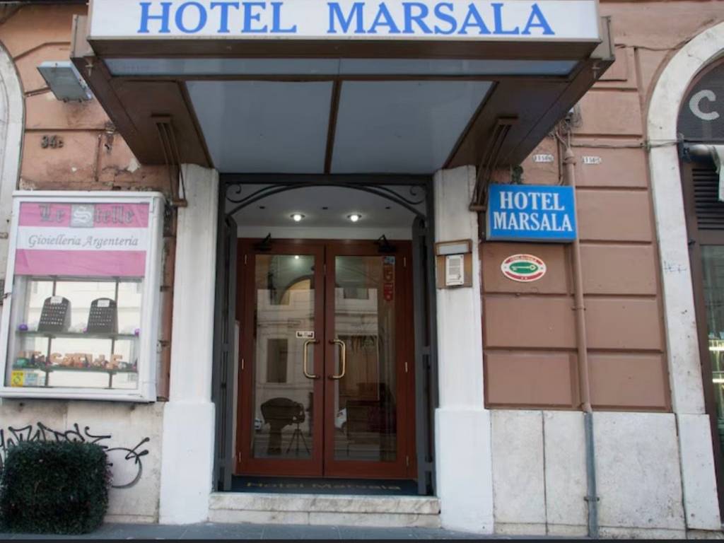 Albergo via Marsala 36, Roma, Rif. 121746928 - Immobiliare.it