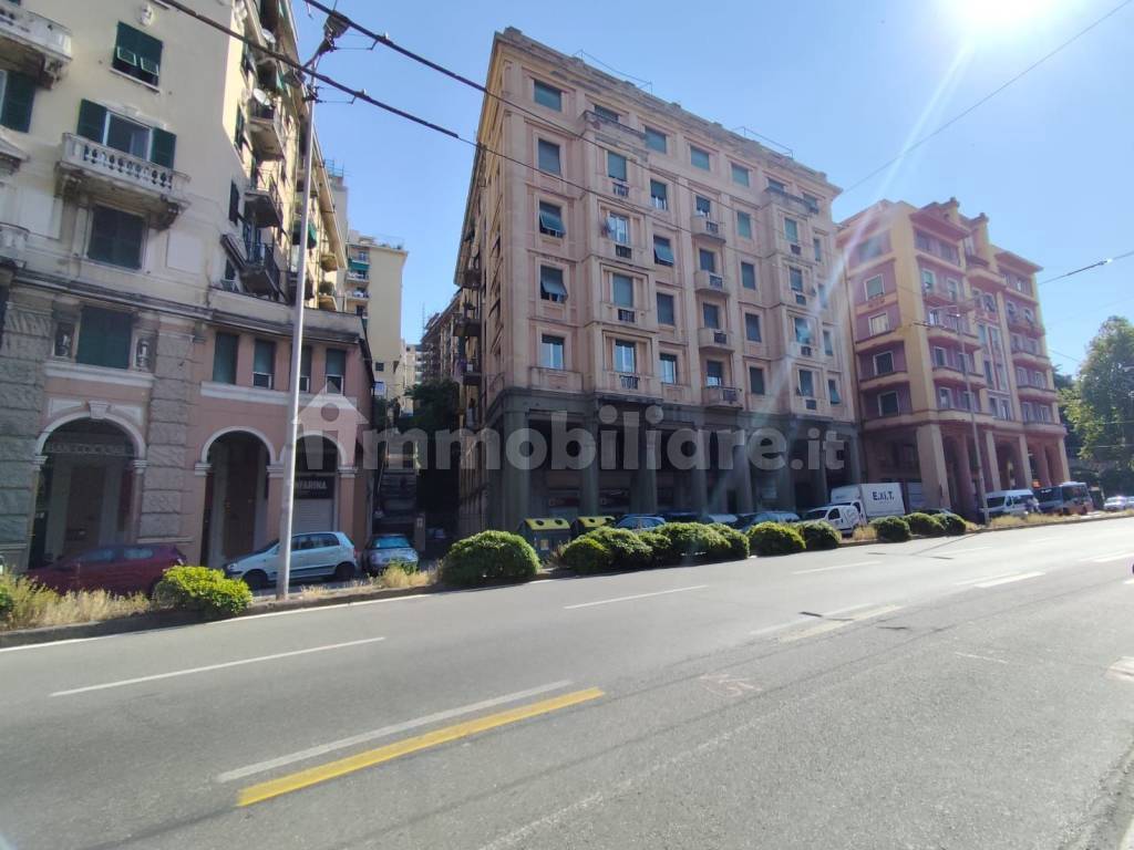 Vendita Appartamento Genova. Quadrilocale in via Antonio Cantore. Da ...