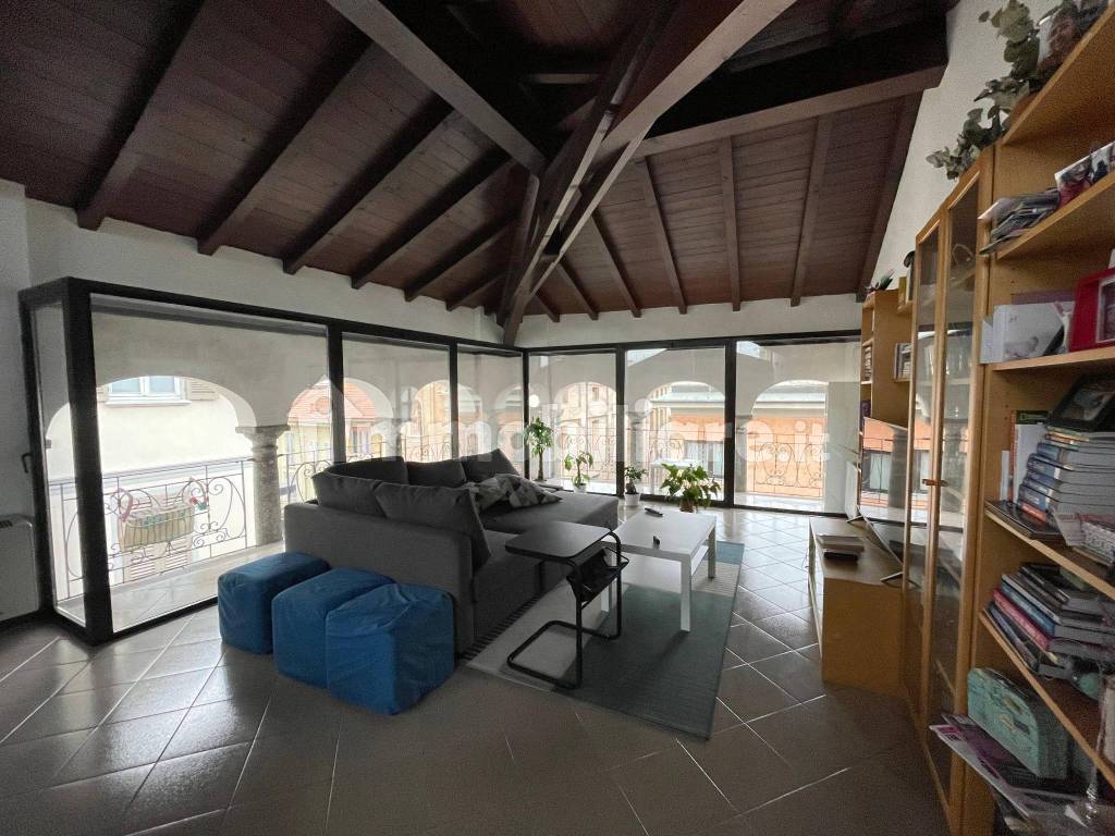 Affitto Attico in corso Roma 58 Borgomanero. Buono stato, con balcone ...