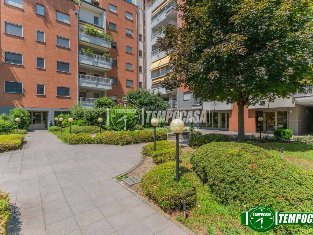 Vendita Appartamento Milano. Bilocale in via Carlo Perini 20. Buono ...