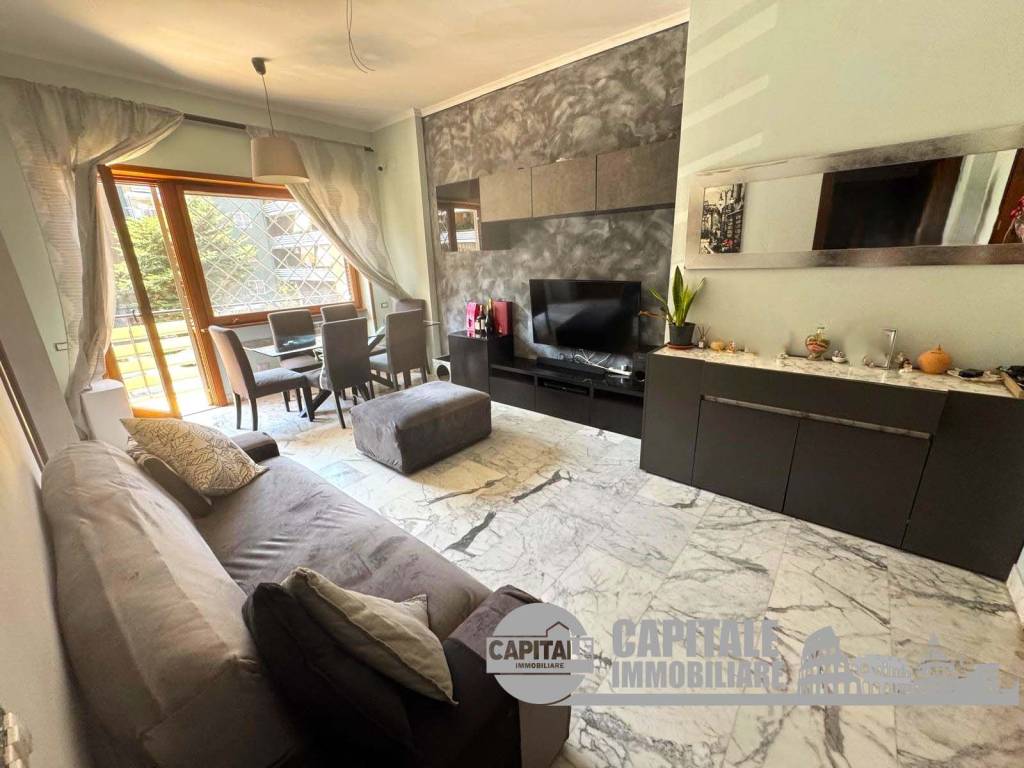 Vendita Appartamento Roma. Quadrilocale in via Alberto Litta Modignani ...