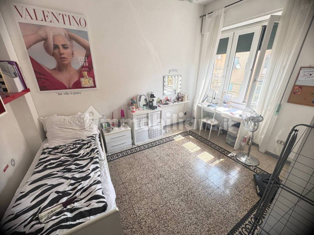 Affitto Appartamento Roma. Trilocale in via Catania. Buono stato, sesto ...