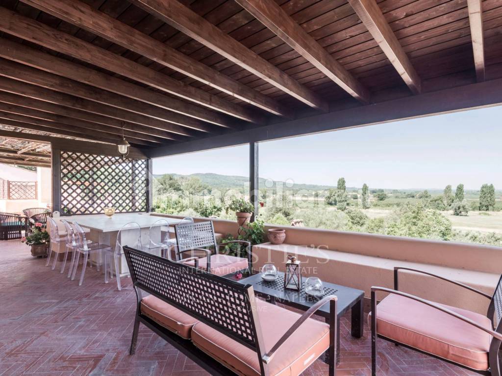 Vendita Appartamento in via Monte Topino 1. Sutri. Ottimo stato, primo ...