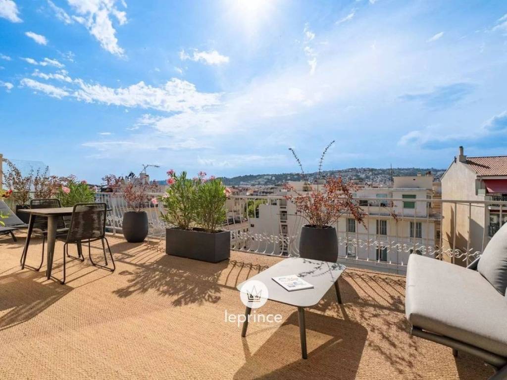 Vente Appartement Nice. Appartement 3 chambres , ref. 121807170