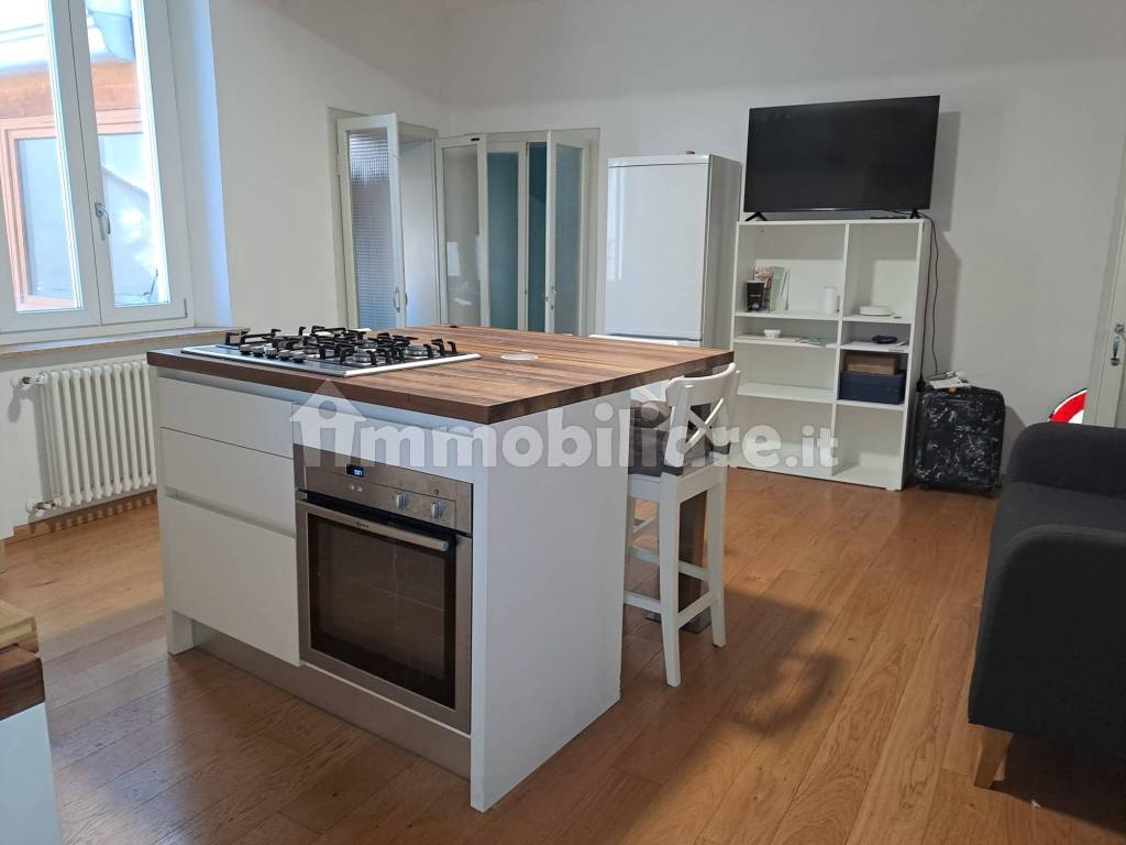 Affitto Appartamento Parma. Trilocale in Strada Giovanni Inzani. Ottimo ...