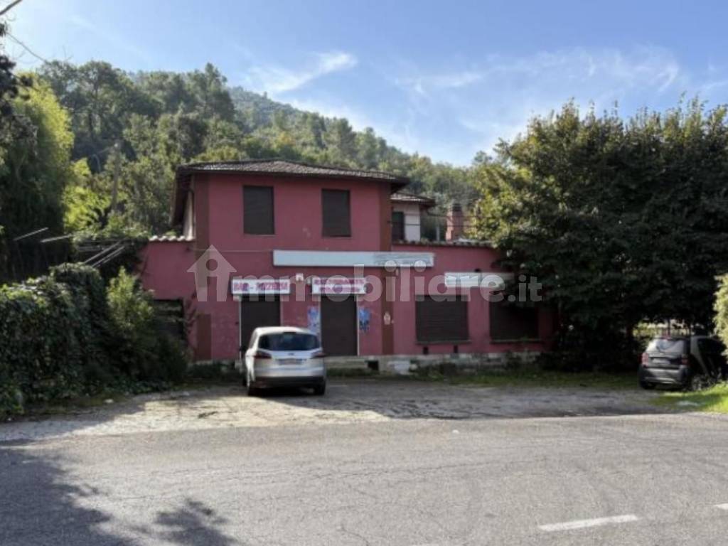 Asta per negozio, Strada di Marmore, 32, Papigno - Miranda Terni, rif ...