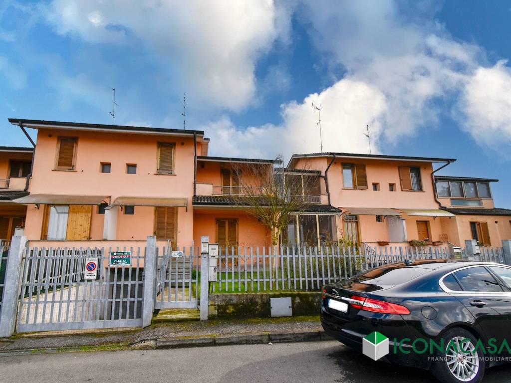 Vendita Villa a schiera in via Giuseppe Tassi Vidigulfo. Da ...