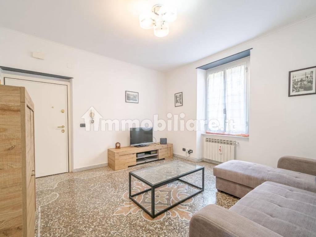 Affitto Appartamento Genova. Trilocale in via Elvezia. Ottimo stato ...