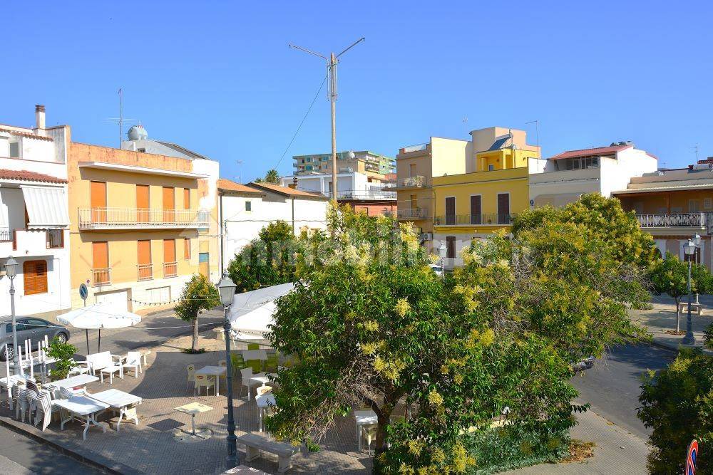 Vendita Terratetto unifamiliare in via Mario Rapisardi 40 Avola. Buono ...