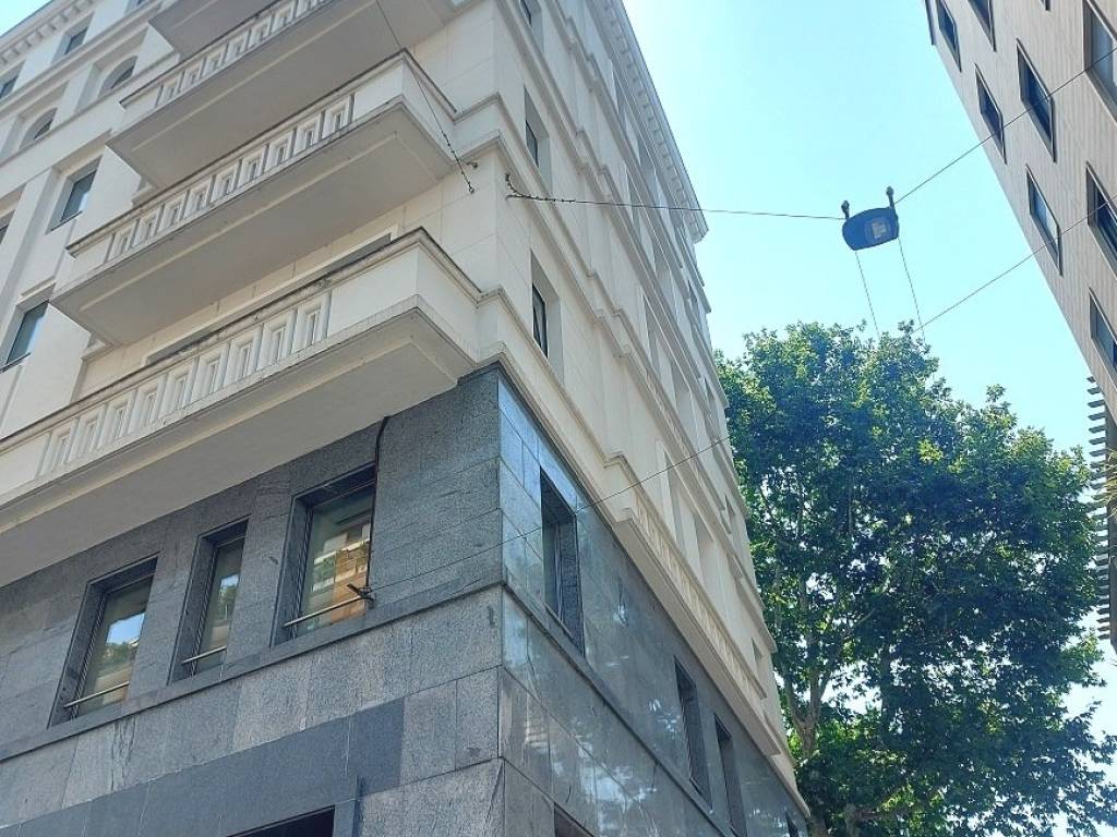 Garage - Box via Cerva 25, Milano, Rif. 121867648 - Immobiliare.it