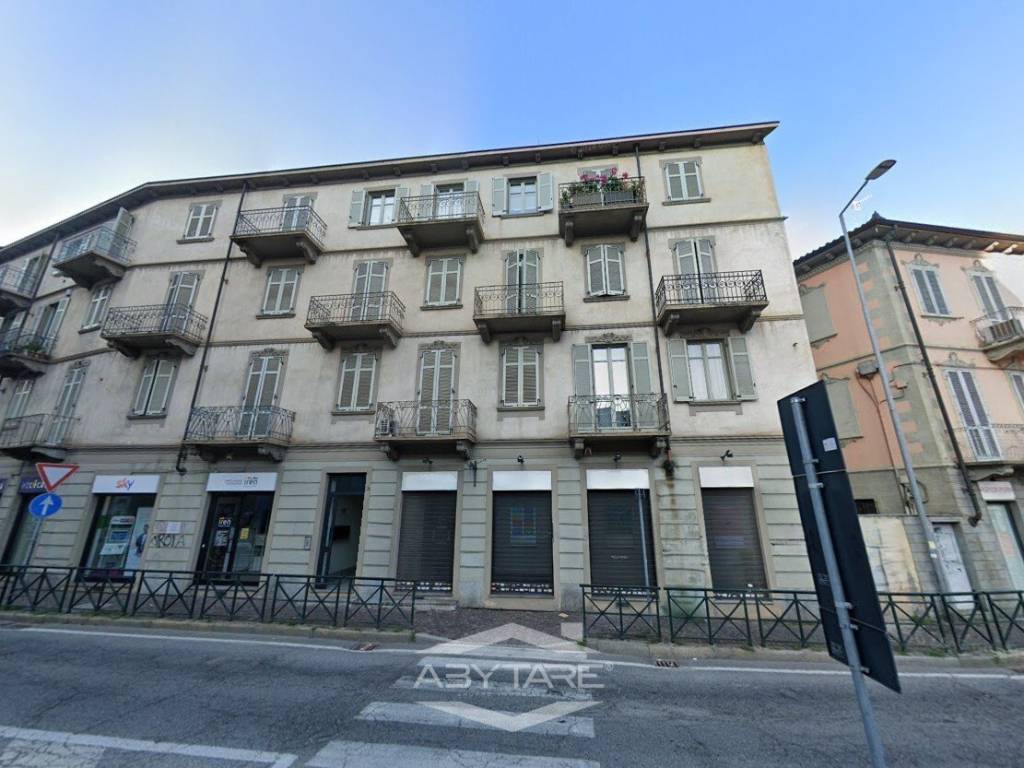 Locale commerciale via Cavour 3, Moncalieri, Rif. 121895982 ...