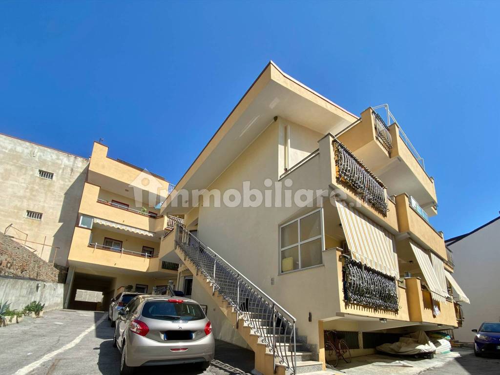 Sale Apartment Roccalumera. 3-room flat in via Lungomare Cristoforo ...