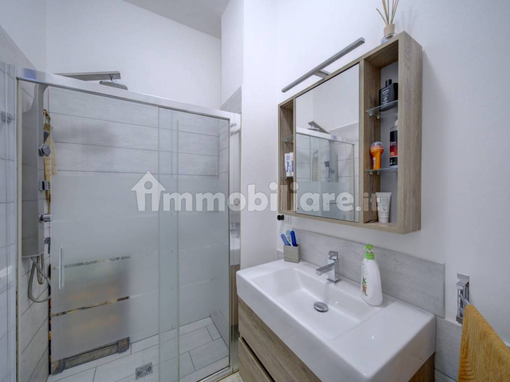 Vendita Appartamento Torino. Trilocale in via Borgaro 84. Ottimo stato ...