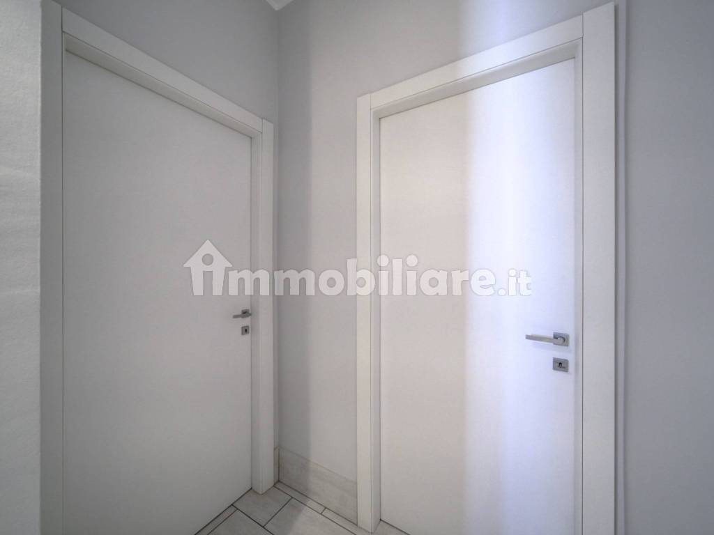 Vendita Appartamento Torino. Trilocale in via Borgaro 84. Ottimo stato ...