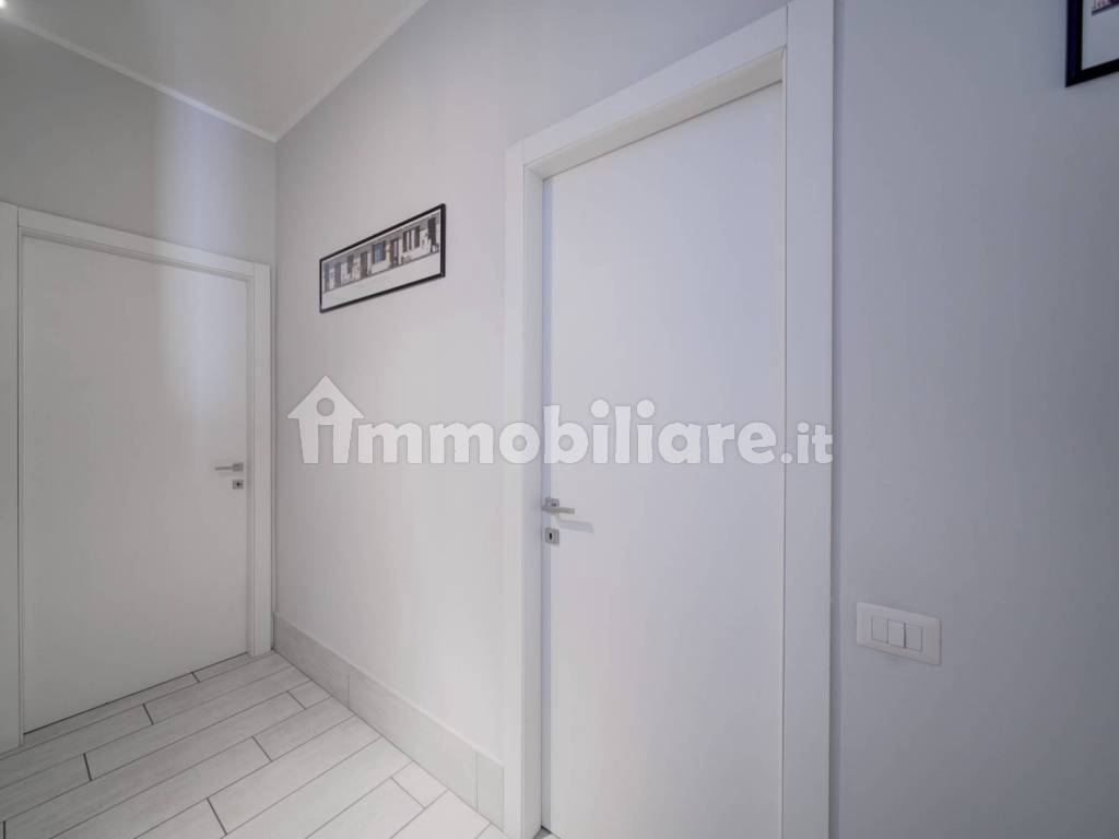 Vendita Appartamento Torino. Trilocale in via Borgaro 84. Ottimo stato ...