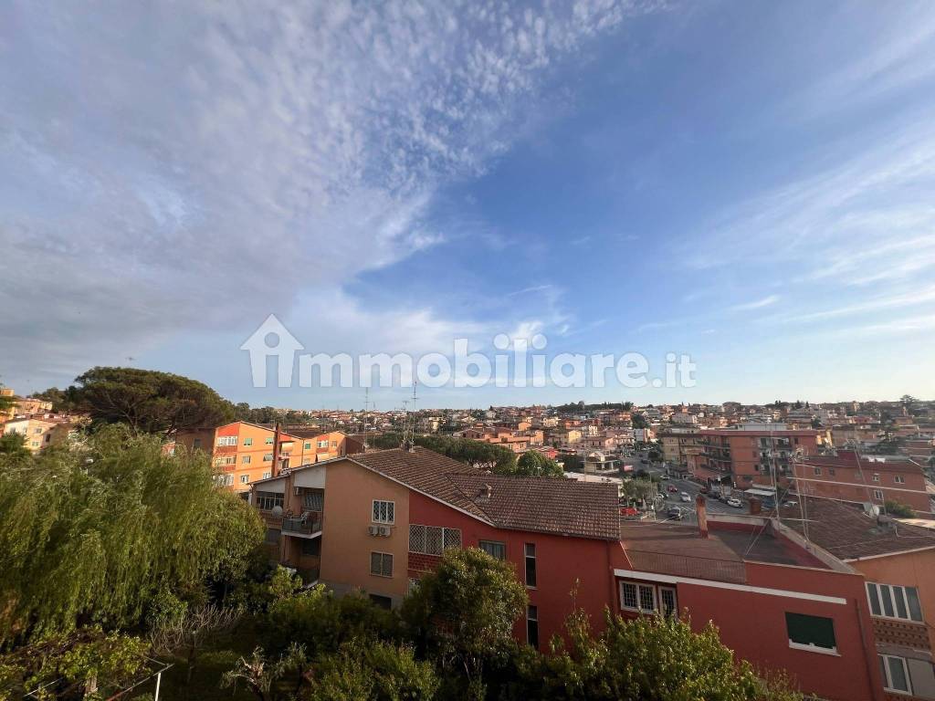 Vendita Appartamento Roma. Trilocale in via Egidio Garra 5. Ottimo ...
