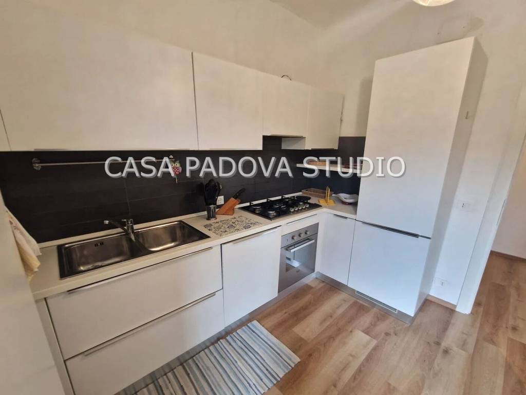 Vendita Appartamento Padova. Quadrilocale in via Pontevigodarzere No Number. Buono stato, primo ...