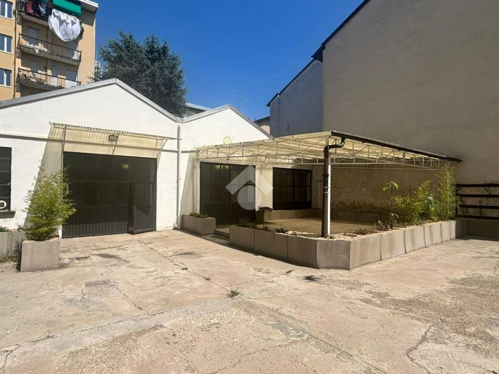 Capannone via Privata Publio Rutilio Rufo 10, Milano, Rif. 122014644 ...