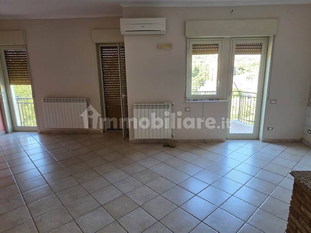 Vendita Appartamento San Cataldo. Quadrilocale in via bigini 36. Buono ...