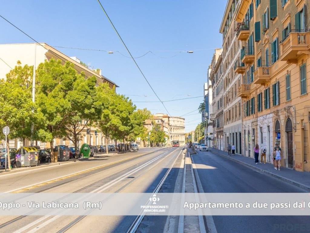 Vendita Appartamento Roma. Trilocale in via Labicana. Buono stato ...