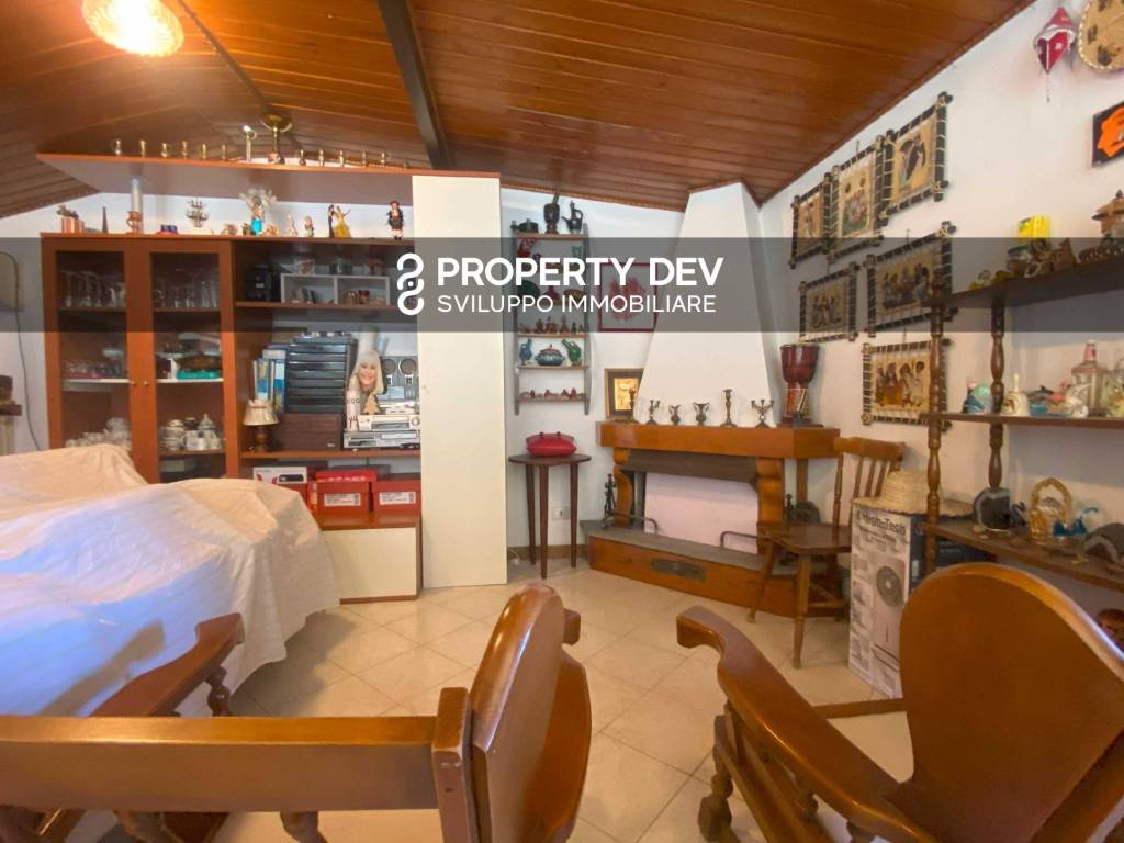 Vendita Appartamento Roma. Trilocale in via Angelo Zottoli 22. Da ...