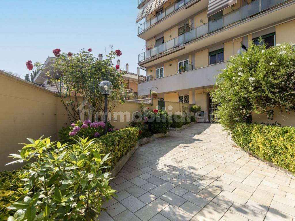 Venta Ático en via Portuense 724 Roma. A reformar, plaza de ...