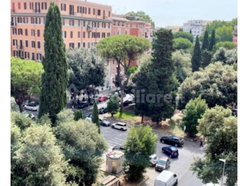 Affitto Appartamento Roma. Trilocale in viale Giuseppe Mazzini. Ottimo ...