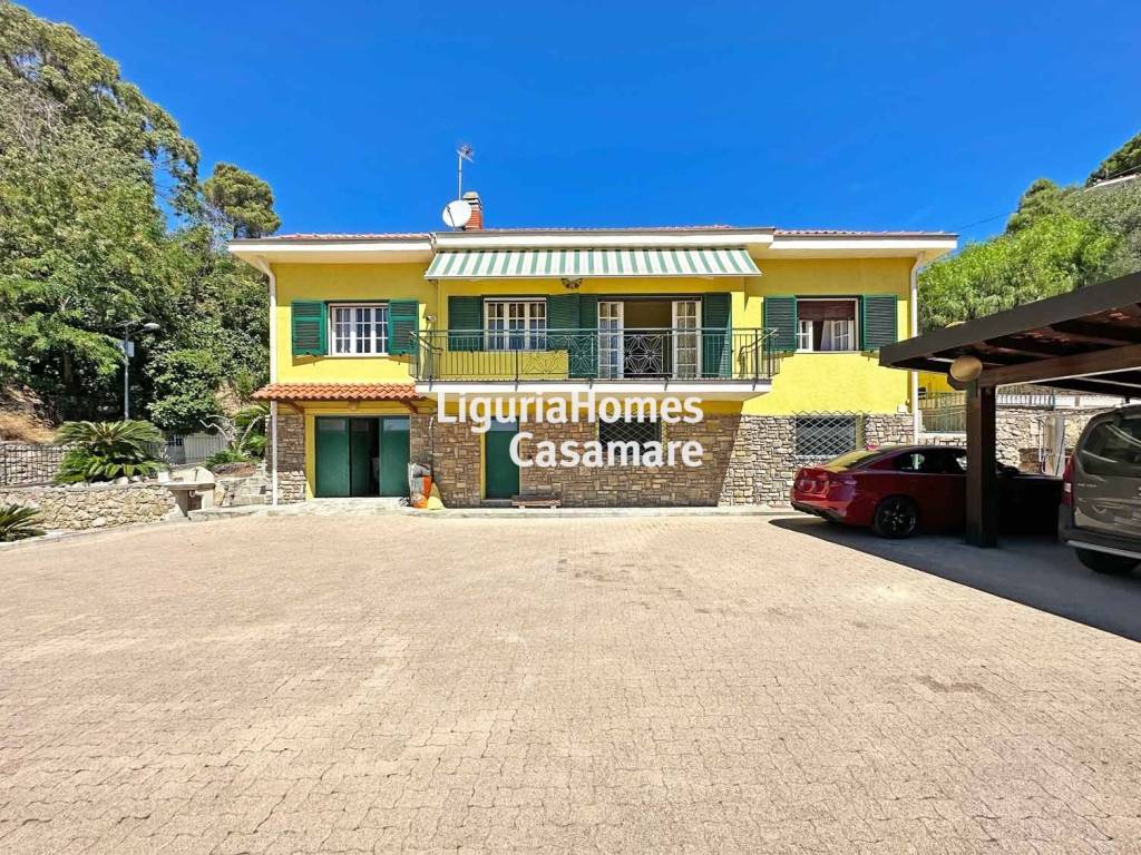 Vendita Villa unifamiliare Bordighera. Buono stato, posto auto, con terrazza, riscaldamento ...