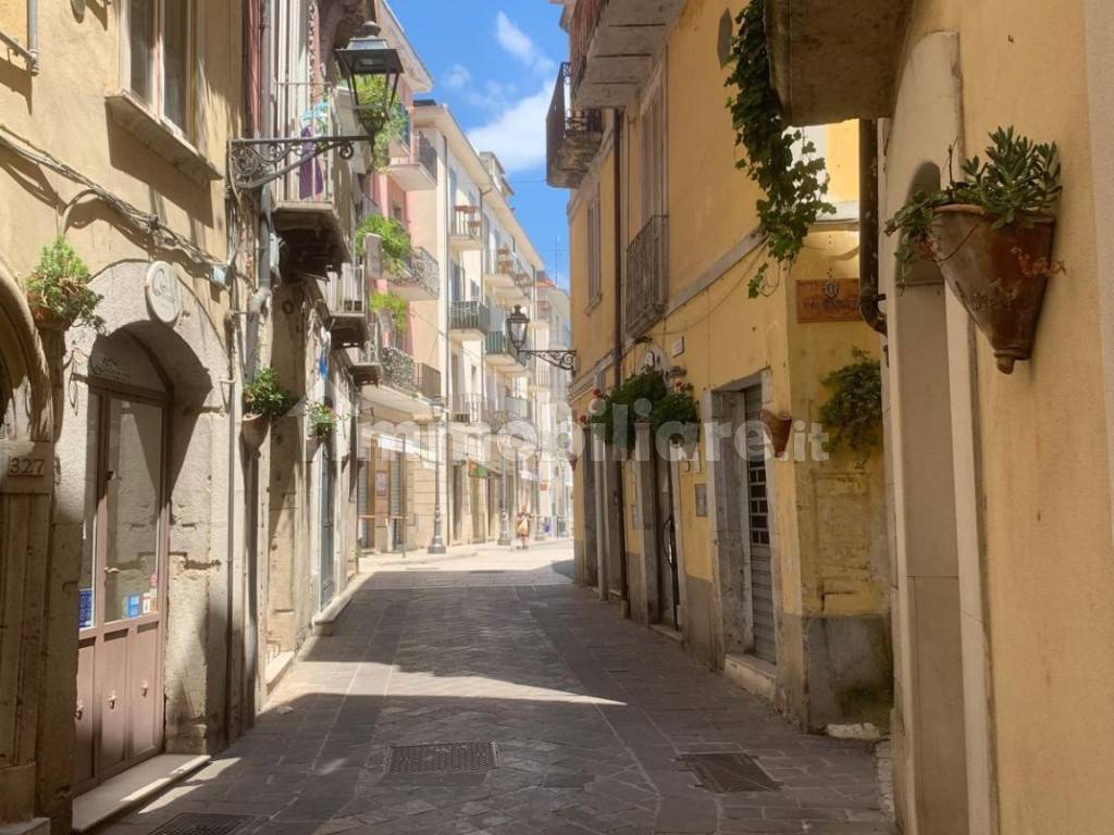 Locale commerciale corso V. Marcelli 329, Isernia, Rif. 122163904 ...