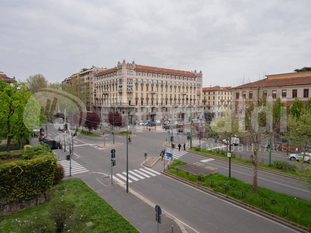 Vendita Appartamento Milano. Ottimo stato, secondo piano, posto auto ...