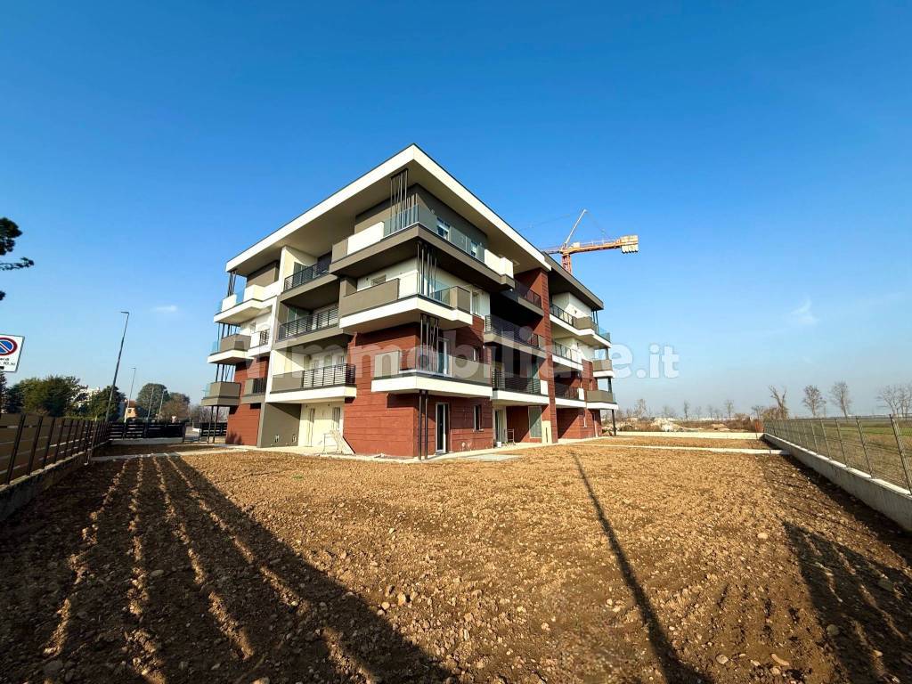 Sale Apartment Pozzuolo Martesana. 4-room flat in via Pio XII 50. New ...