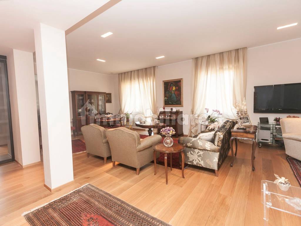 Vendita Appartamento Genova. Bilocale in via Angelo Orsini 3. Ottimo ...