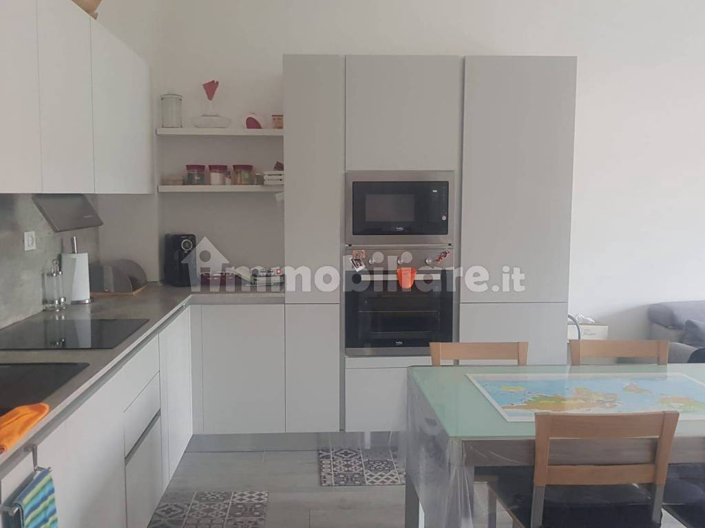 Vendita Appartamento Jerago con Orago. Quadrilocale in via Varesina 5 ...